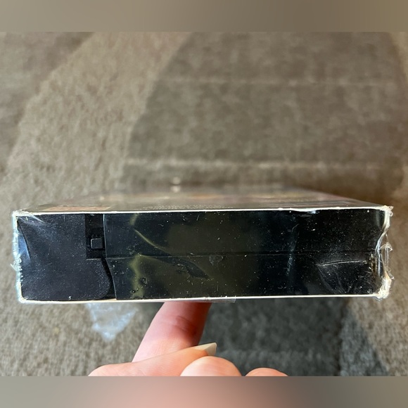 UAV | Media | Sealed New Casper The Friendly Ghost Vhs 991 Uav Home ...